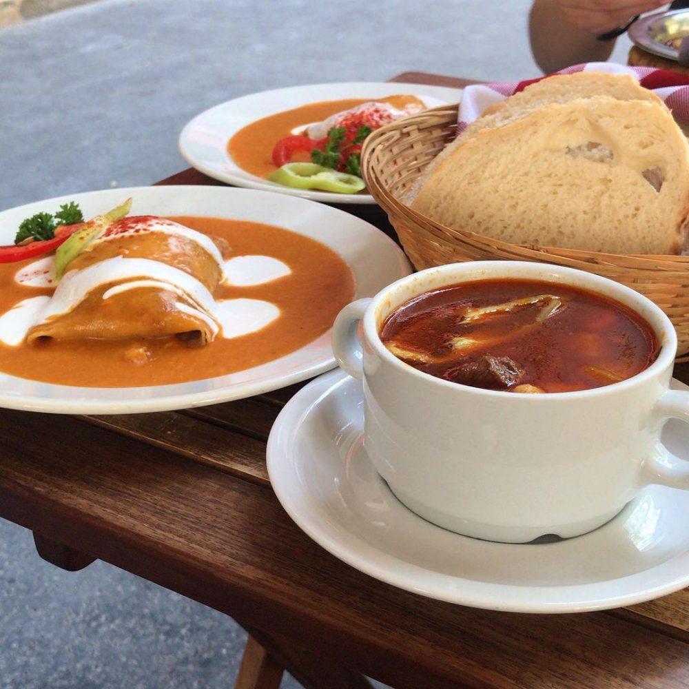20 Best Traditional Hungarian Restaurants in Budapest - Framey