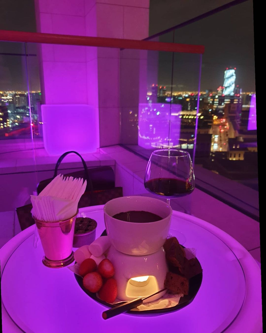 20 Beautiful Sky Bars & Terraces In Doha, Qatar - Framey