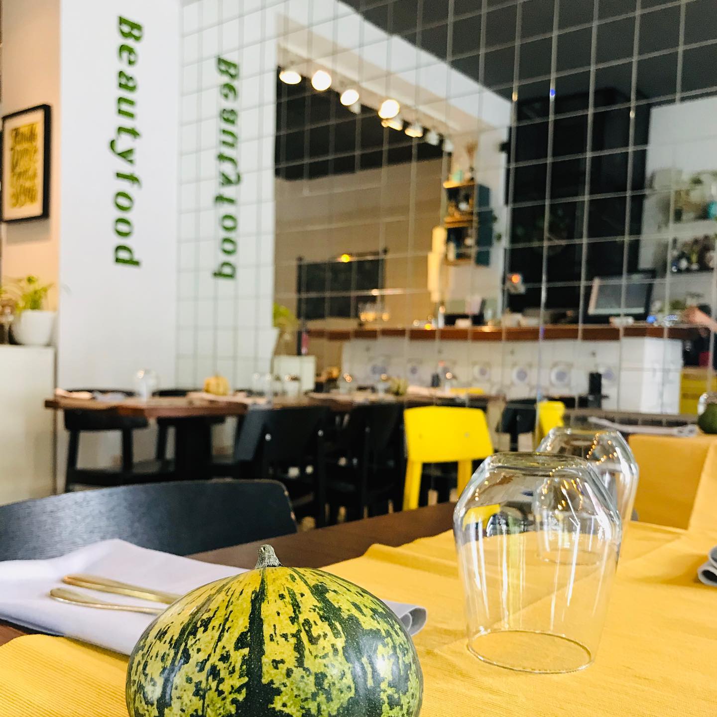 Bucharest Food Tour: 30 Best Spots to Eat Like a Local - Framey