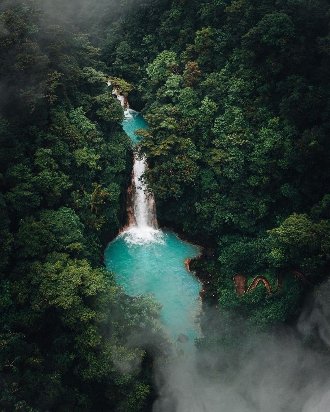 Rio Celeste Waterfall: The Ultimate Travel Guide - Framey