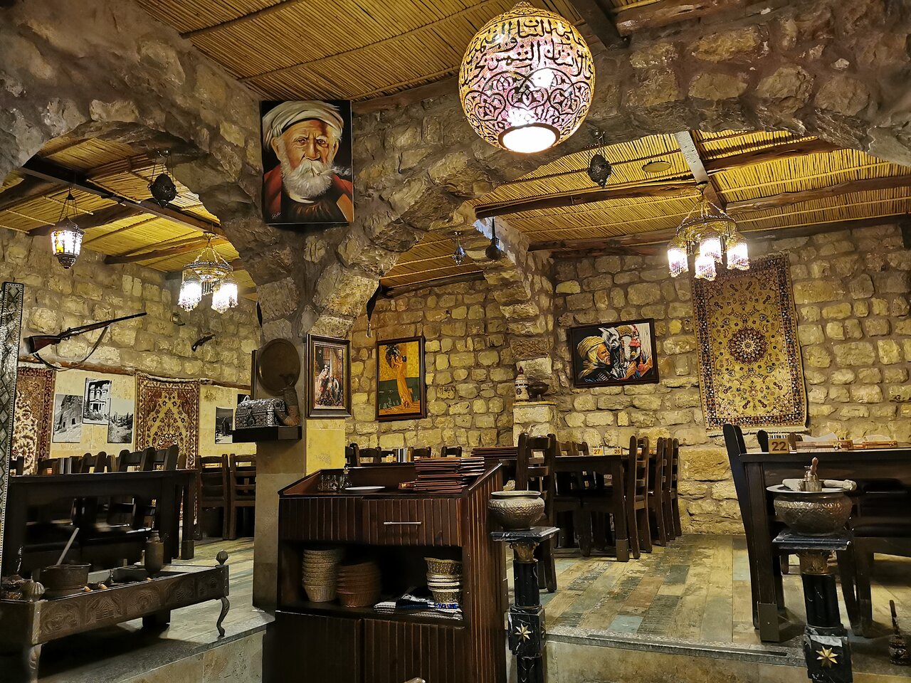 Top 20 Restaurants in Petra, Jordan: A Foodie’s Paradise - Framey