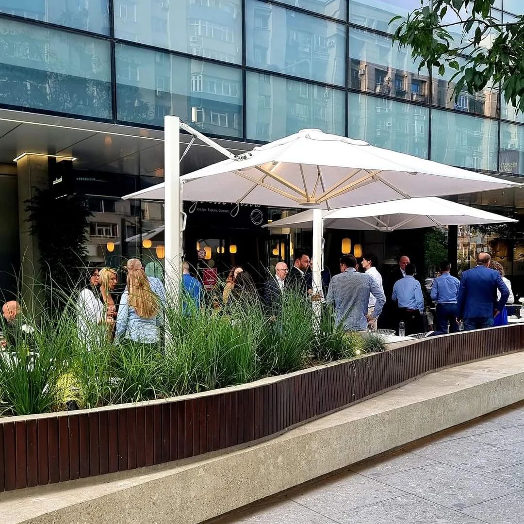 30 Work-Friendly Indoor and Outdoor Cafes in Bucharest - Framey