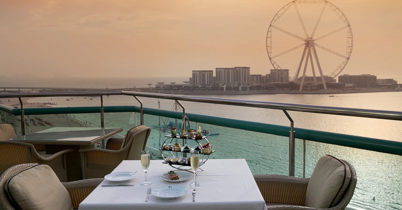 20 Best Rooftop Bars in Dubai - Incredible spots for a drink with a ...