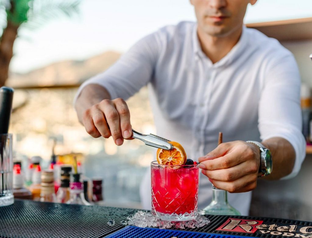 20 Cyprus Rooftop Bars & Restaurants With a View - Framey