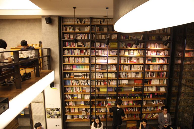 Top 15 Best Book Cafes Around the Word: A Comprehensive Guide - Framey