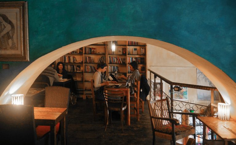 Top 15 Best Book Cafes Around the Word: A Comprehensive Guide - Framey