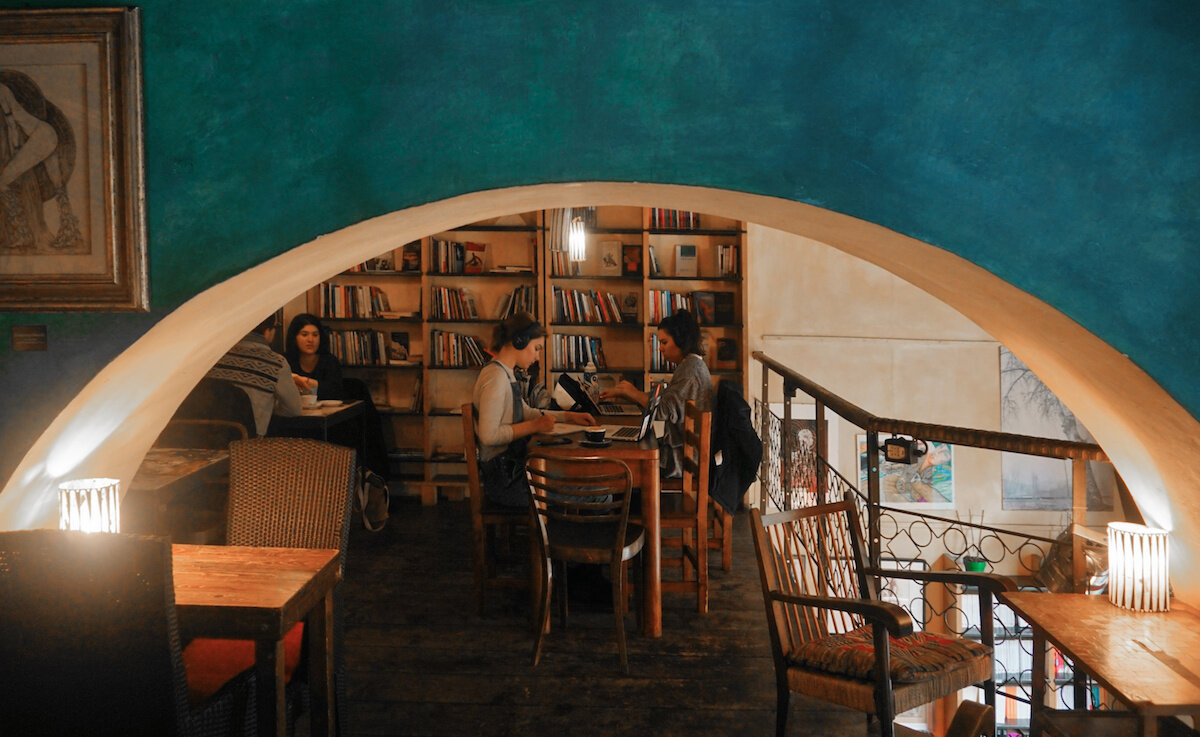 Top 15 Best Book Cafes Around the Word: A Comprehensive Guide - Framey