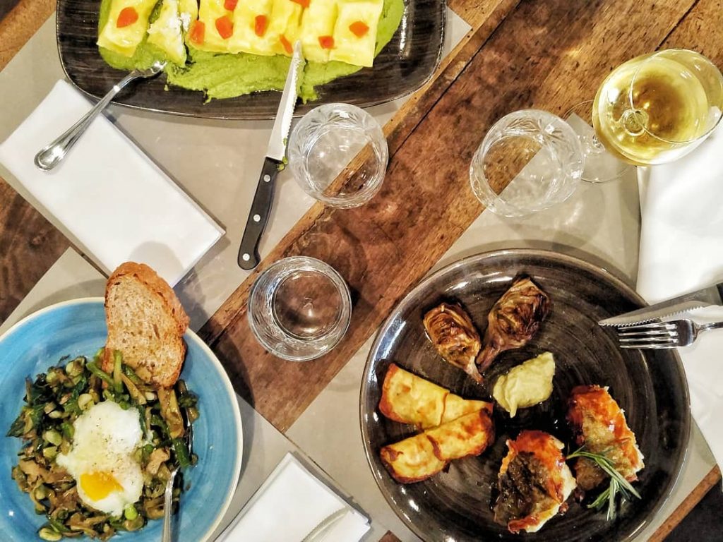 Top 10 Best Pet-Friendly Cafés and Restaurants in Rome - Framey