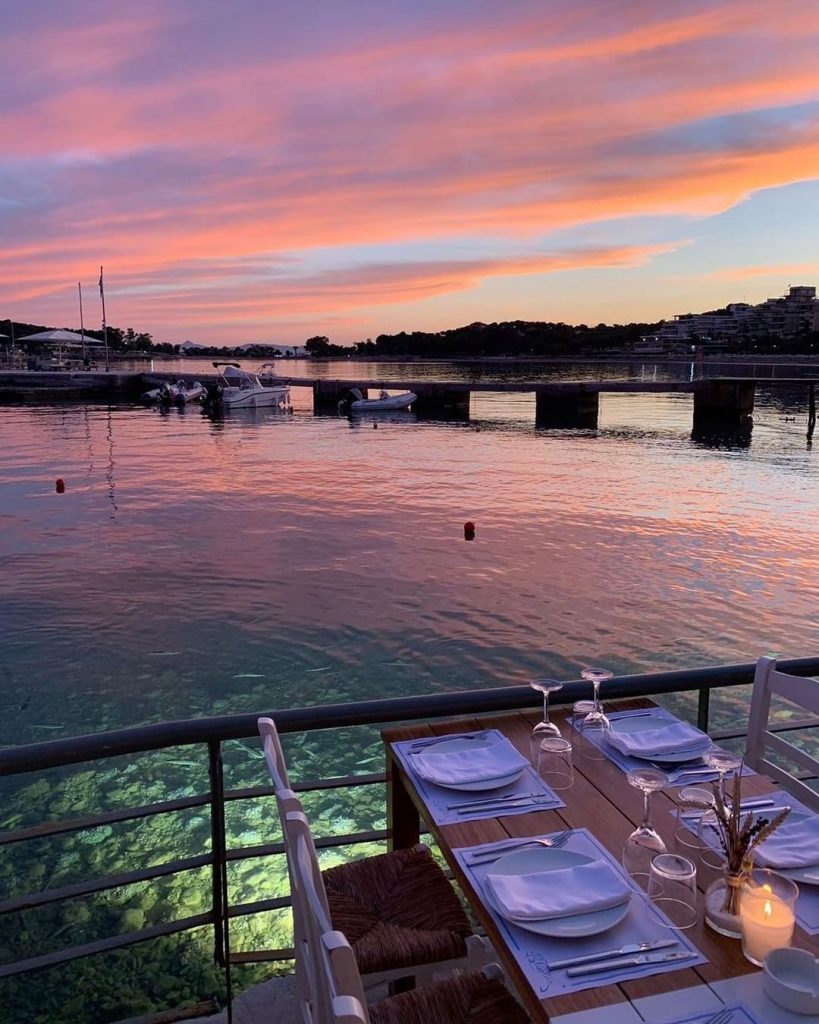 Chic Athens Riviera - Best Restaurants with a View - Framey