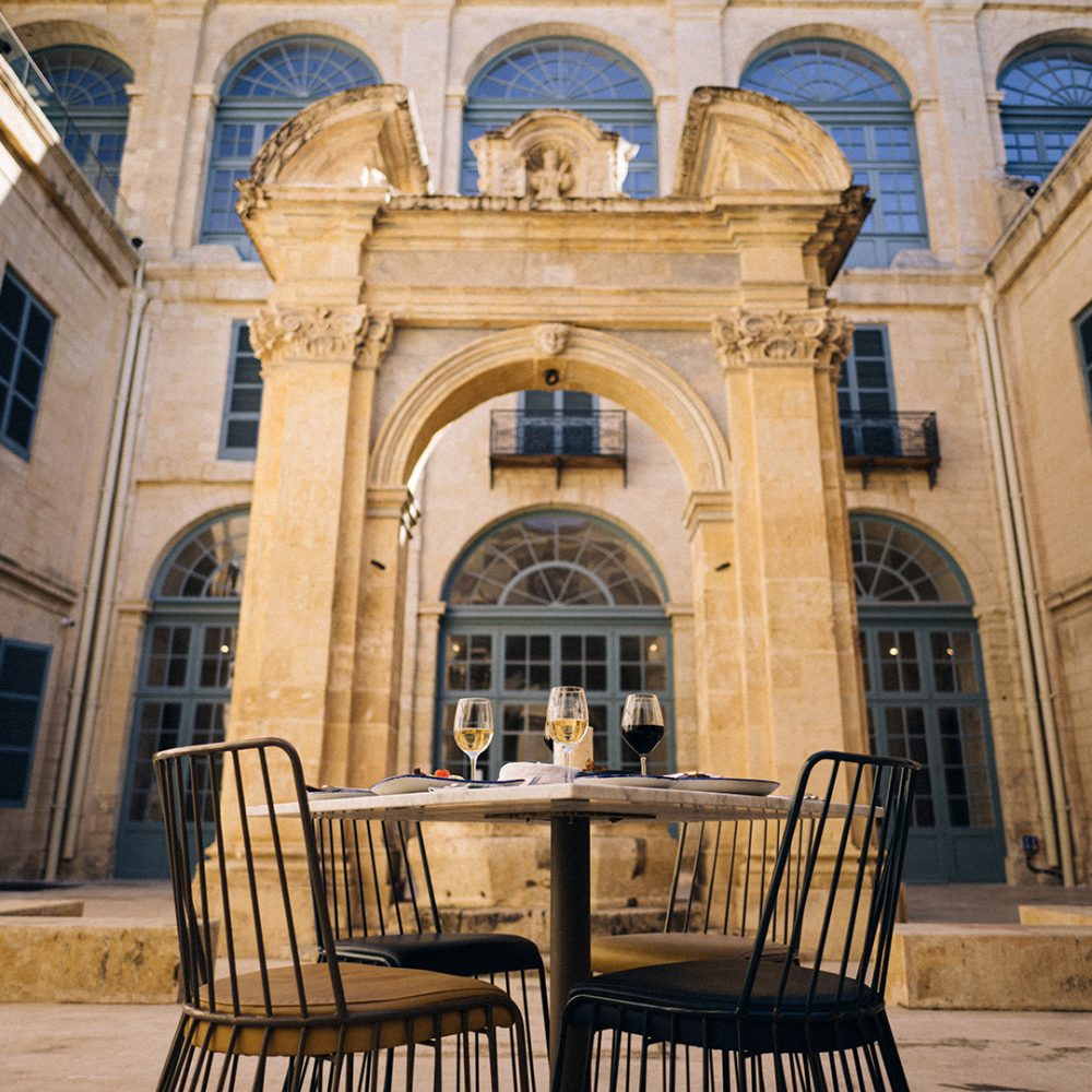 20 Finest Al Fresco Dining Spots in Malta - Restaurants with a view ...
