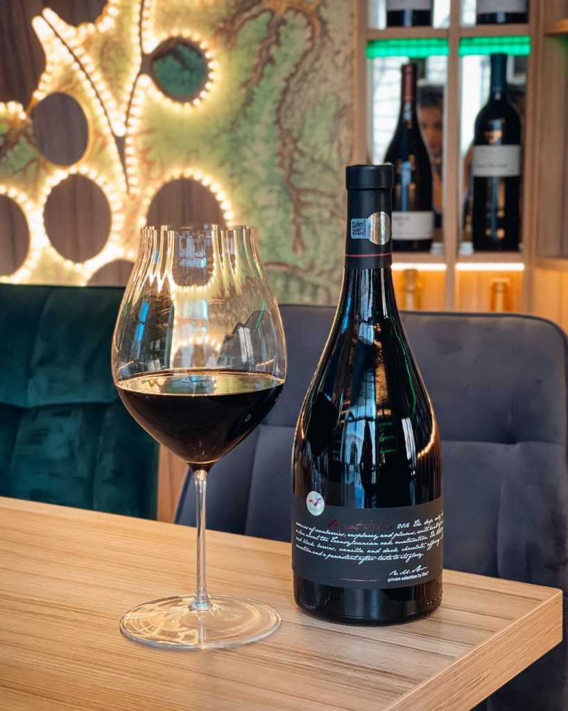 Sipping Excellence - Best Romanian Wines and Wineries - Framey