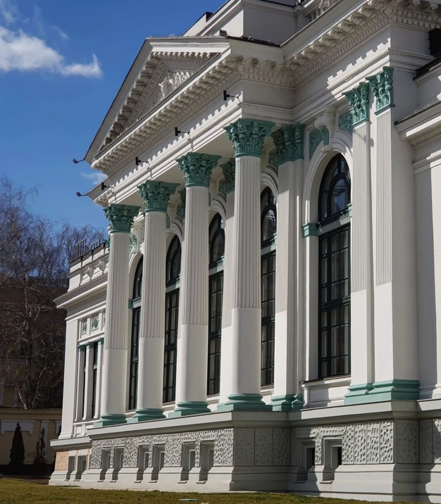 20 Best Architectural Buildings in Chisinau - From Soviet-era to Modern ...